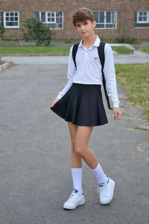 Teen Sexy Skirt Images, Photos | Mungfali